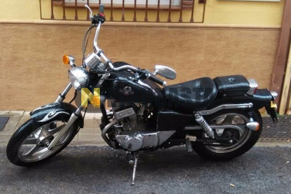 Subasta de CSR Custom 125 Twin 2008