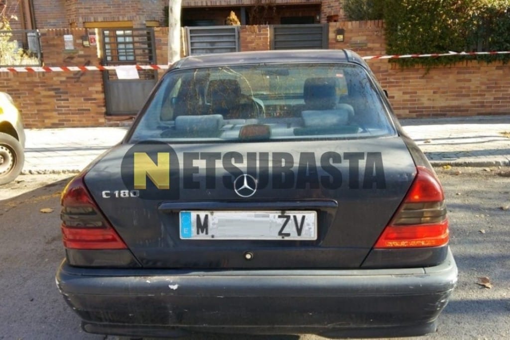 Subasta de Mercedes-Benz C 180 2000