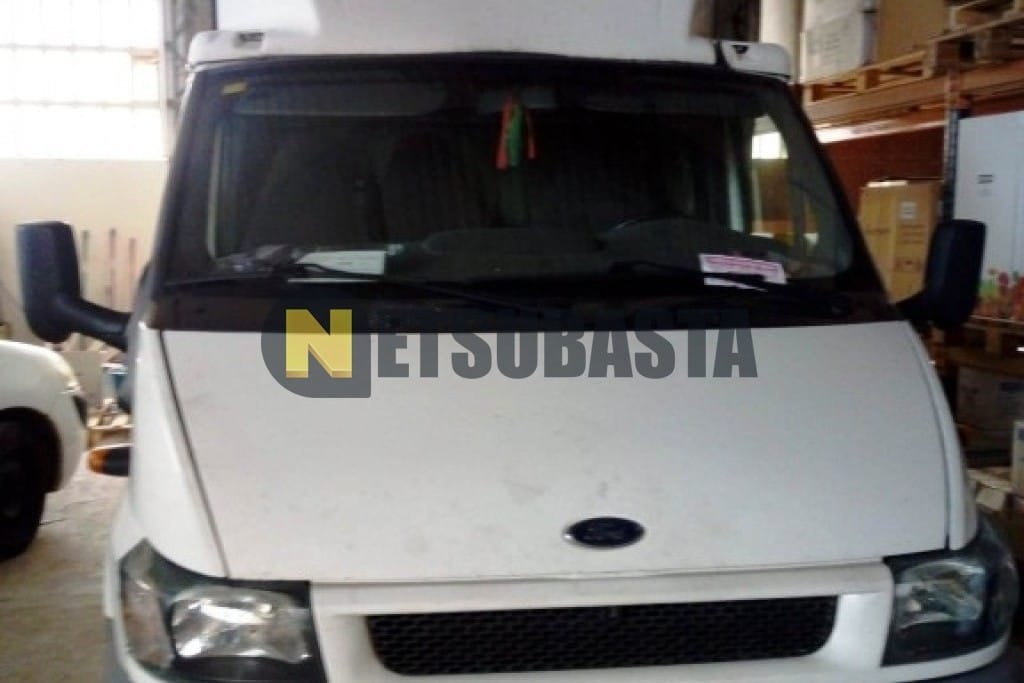 Subasta de Ford Transit 350L 2002