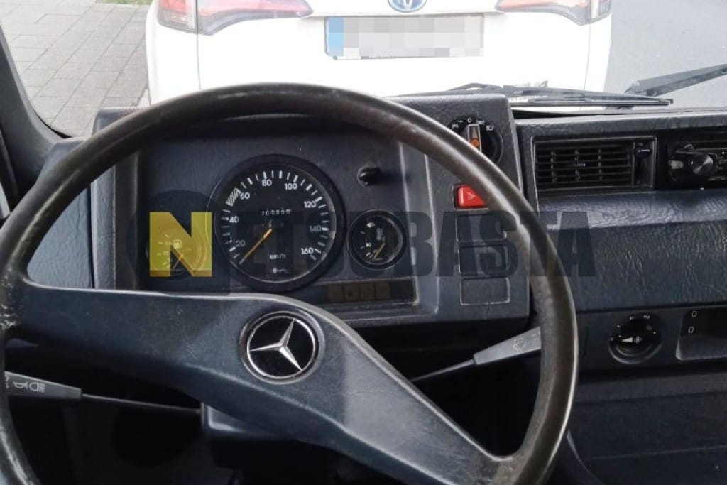 Subasta de Mercedes-Benz MB120 1989