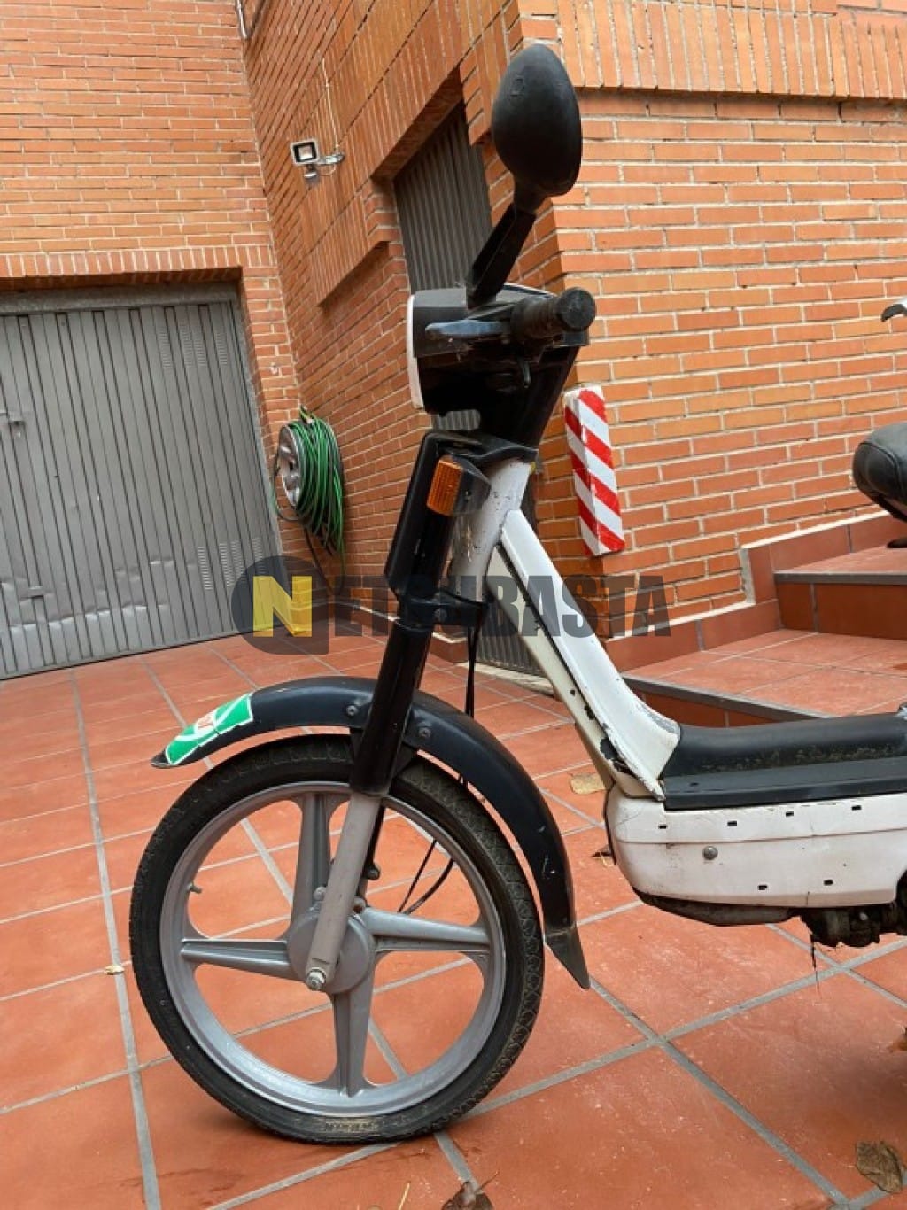 Subasta de Piaggio Vespino 49 2000