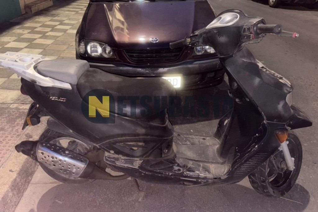 Subasta de Hyosung SF 50 1998